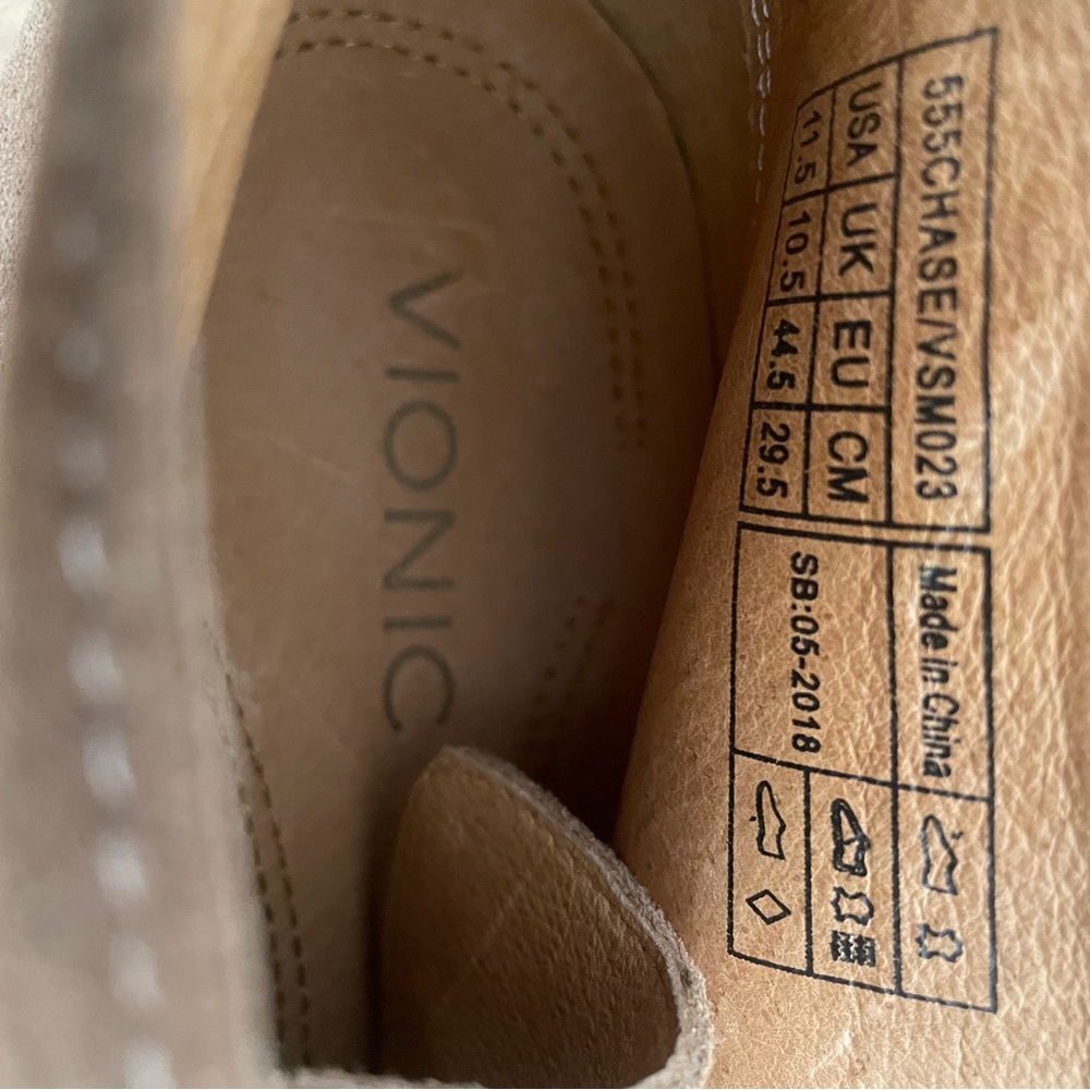 Vionic Chukka Boot - Gem